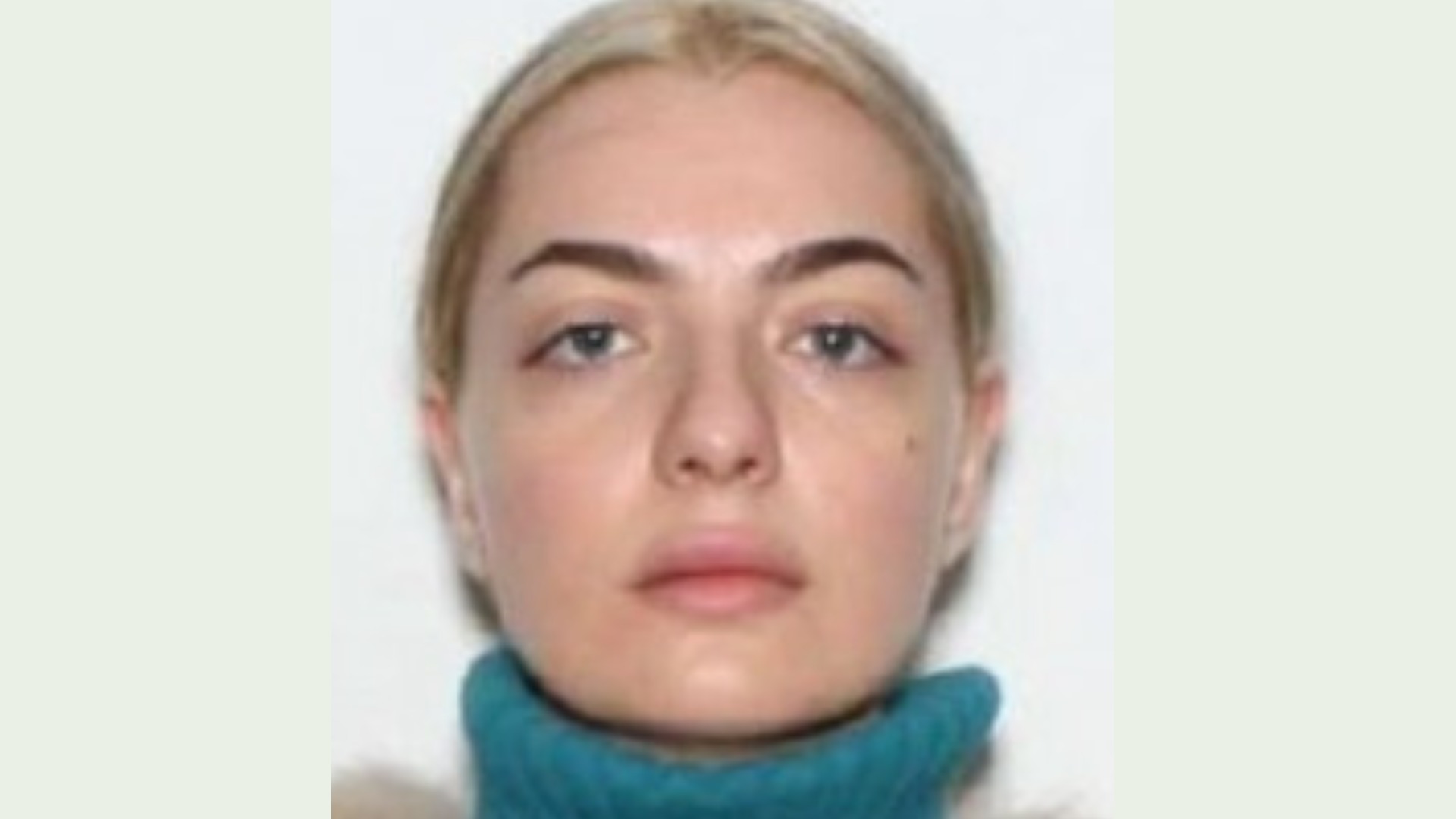 Woman charged with theft of precious metals in Middletown - Newport ...