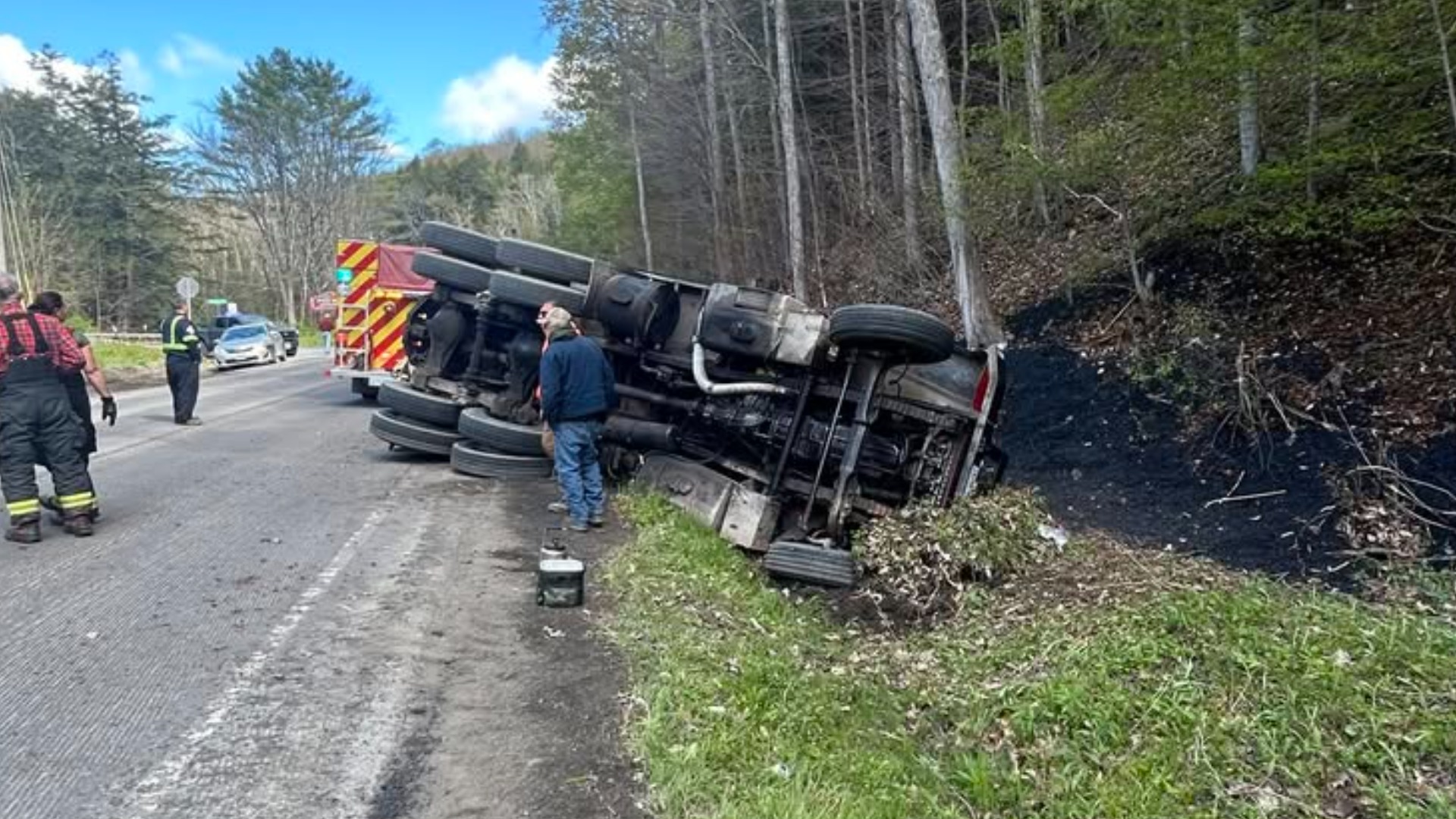 Dump truck rollover investigated in Hartwick - Newport Dispatch