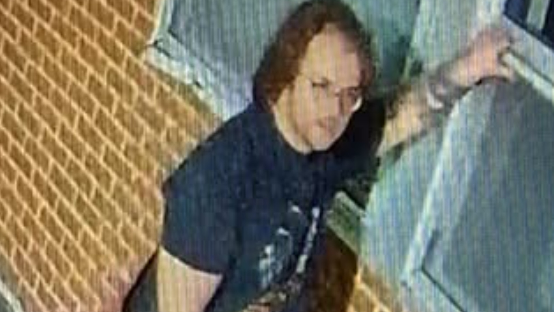 Police seek to identify trespassing suspects in Woodbury - Newport Dispatch